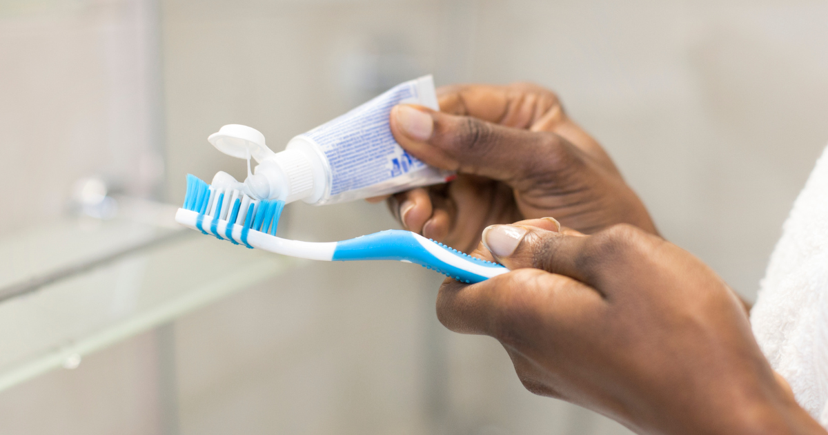 Toothpaste Breakdown: Common Ingredients & How They Clean Your Teeth ...