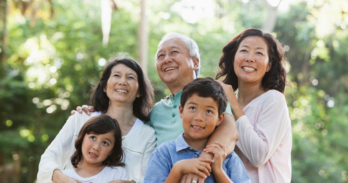 How Your Family History May Affect Your Vision Health | Delta Dental of ...